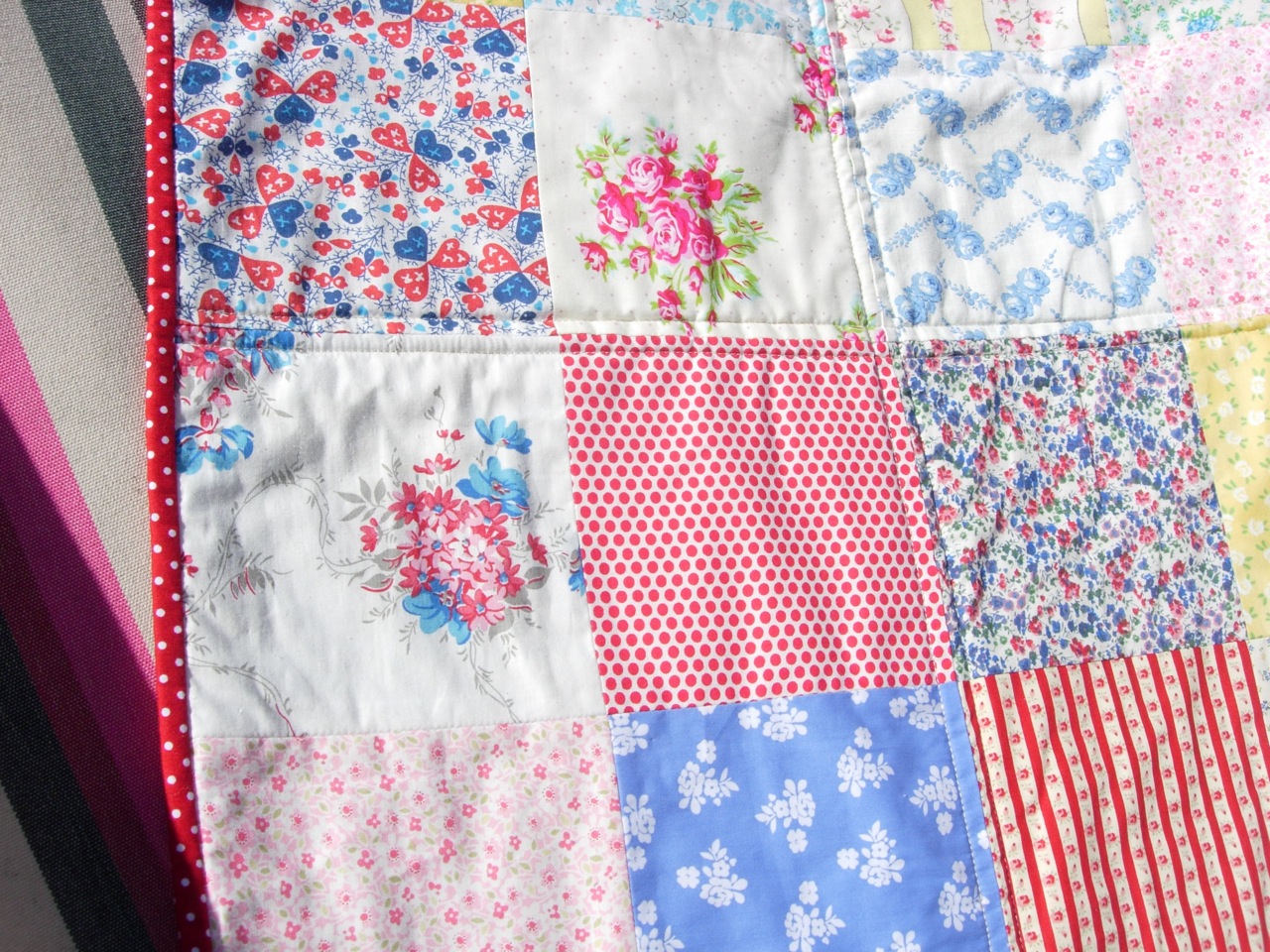 HenHouse Emporium: Country Calico Quilt