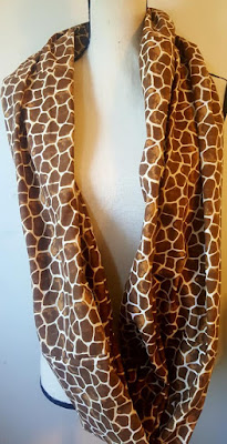 I Can Work With That; Refashions by Chickie W.U.: Giraffe Scarf
