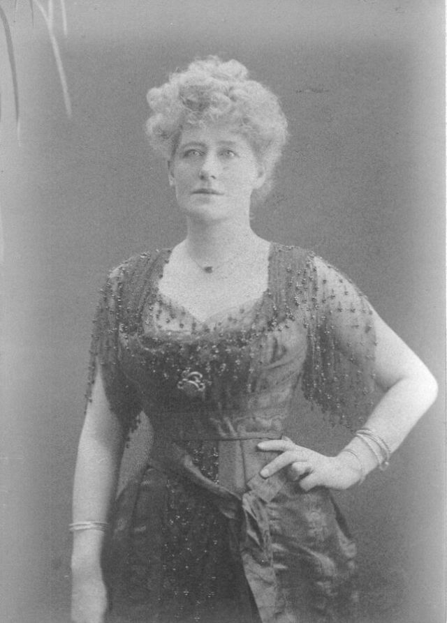 Ellen Terry: One of Britain's Leading Shakespearean Actresses ~ Vintage ...