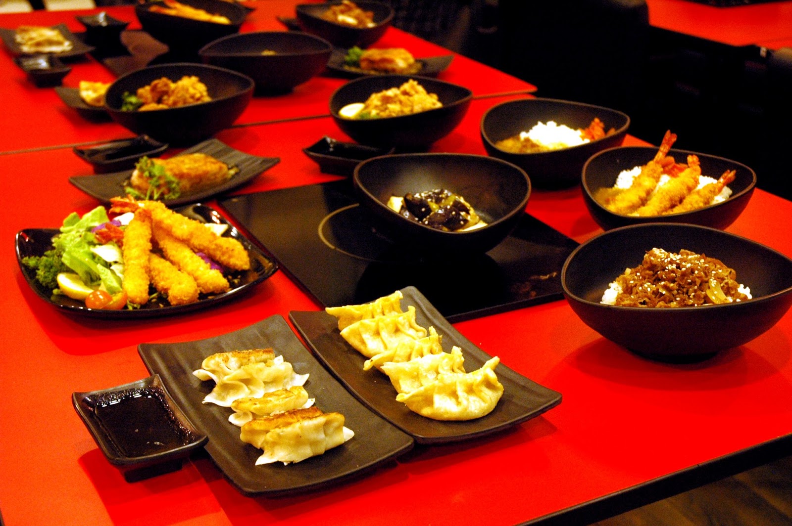 DUDE FOR FOOD: Food News: Ganso-Shabuway's Cool New Dishes