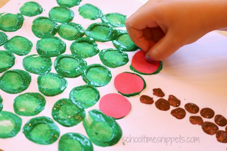 Apple Tree Pom Pom Painting {Includes Printable Template} | School Time ...