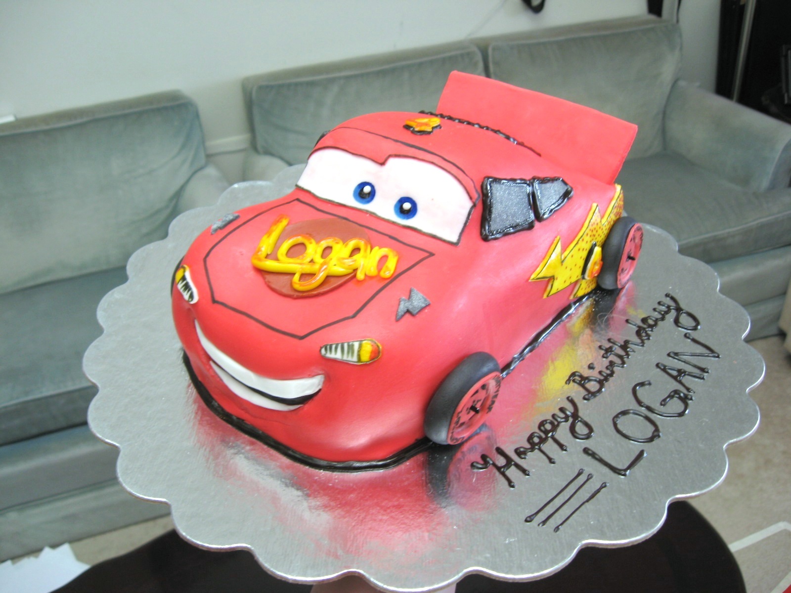 Cakeopolis: # 69 Logan's 4th Birthday Cake - Lightning McQueen!