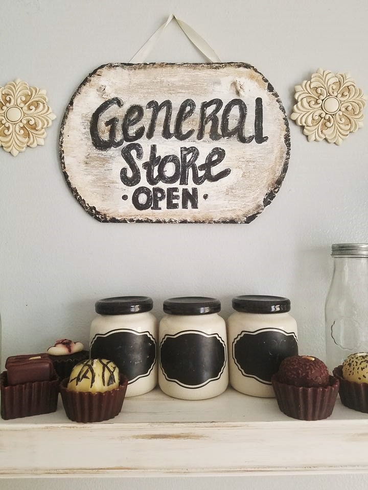 The Quaint Sanctuary: { DIY Simple Farmhouse -General Store- Sign }