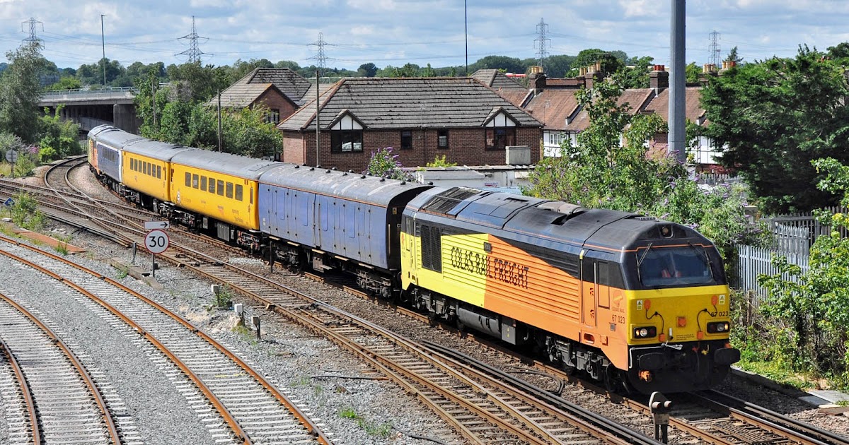 47s and other Classic Power at Southampton: Test Train at Redbridge ...