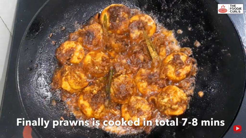Prawns Tawa masala - The Foodie Curls Indian Recipes