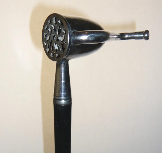 Dioramas and Clever Things: Can your can do this? Gadget Canes Part I