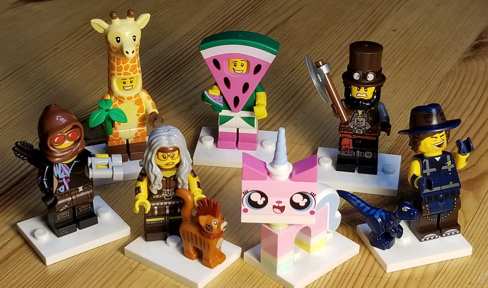Studded Plate: The LEGO Movie 2 Minifigures