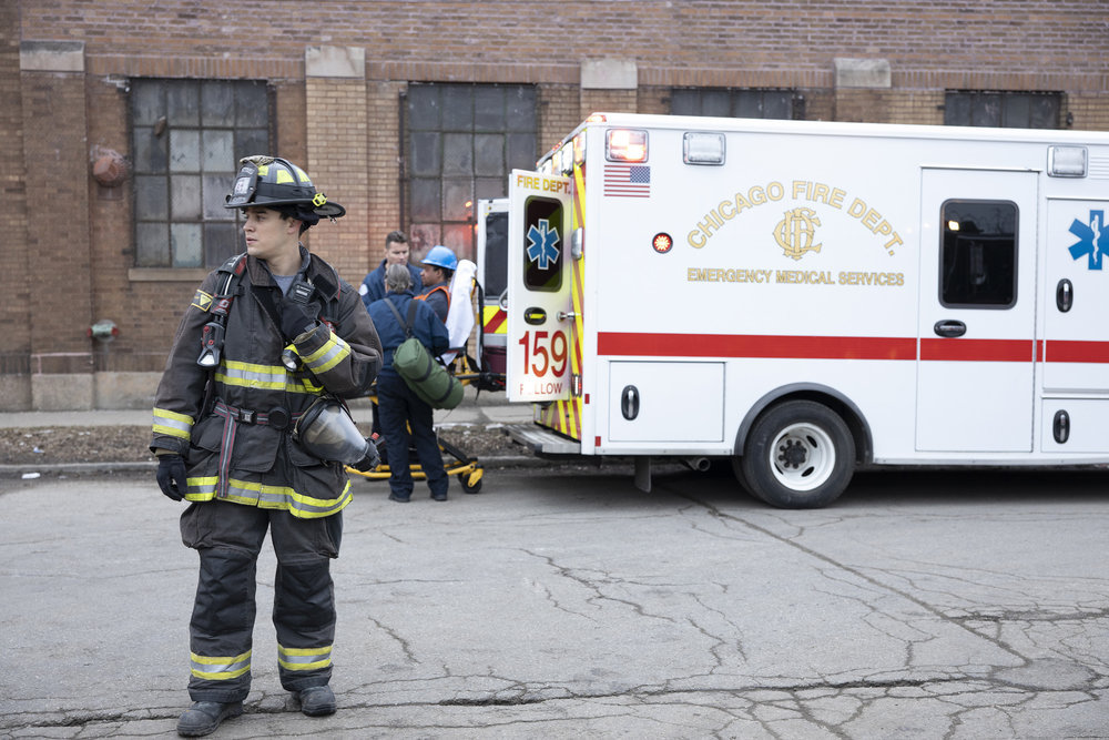I Like to Watch TV: Chicago Fire "51's Original Bell" Photos
