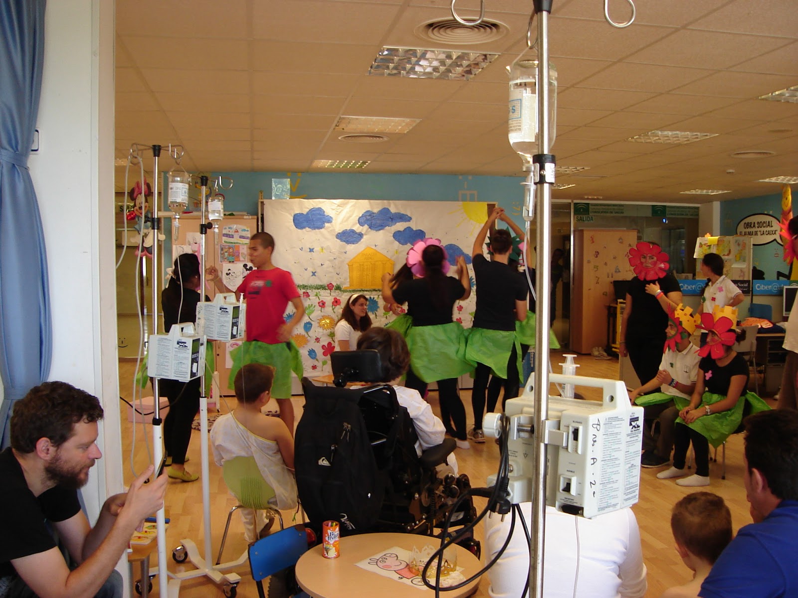 COLEGIO AULA HOSPITALARIA: TEATRO EN EL HOSPITAL