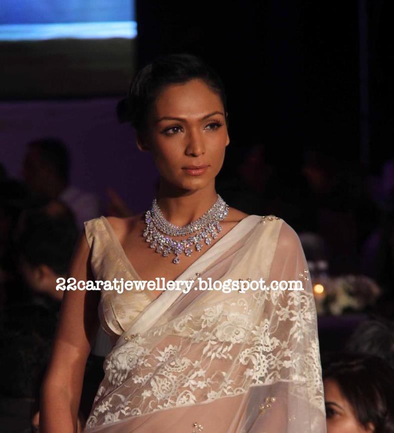 Diamond Necklace From Anmol Jewellers - Jewellery Designs