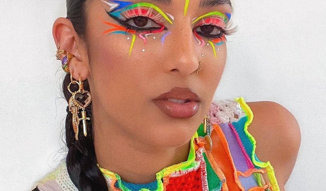 10 beautiful colorful makeup ideas | Melody Jacob