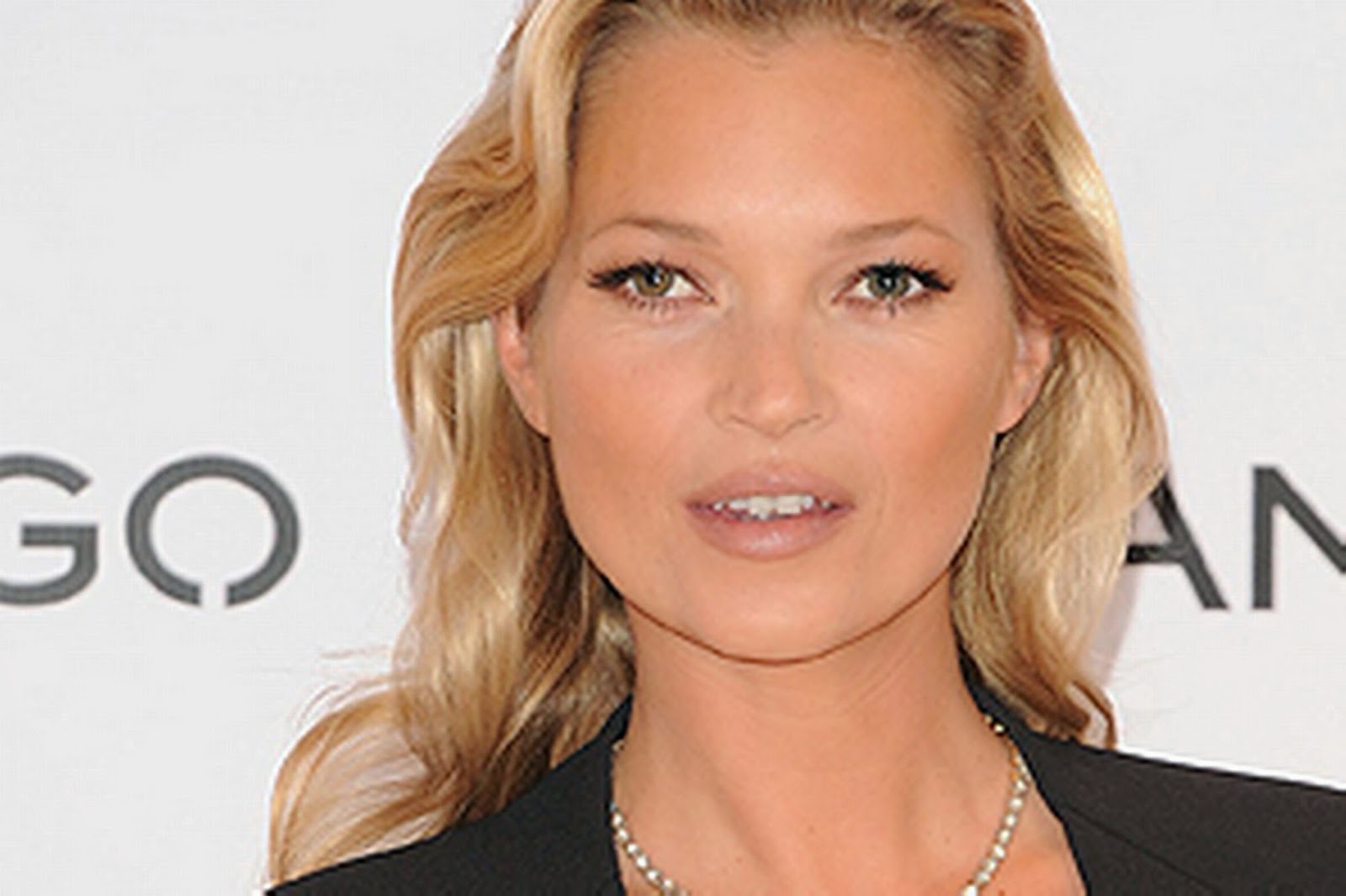 Outer Beauty: MAQUILLAJE PARA PIELES CLARAS.