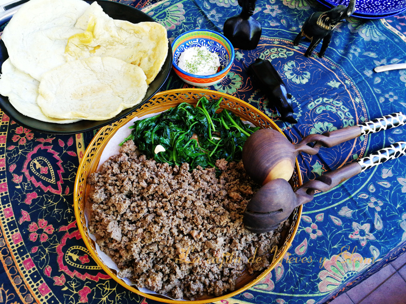Kifto con Pan Injera - Cocinas del Mundo (Etiopía)