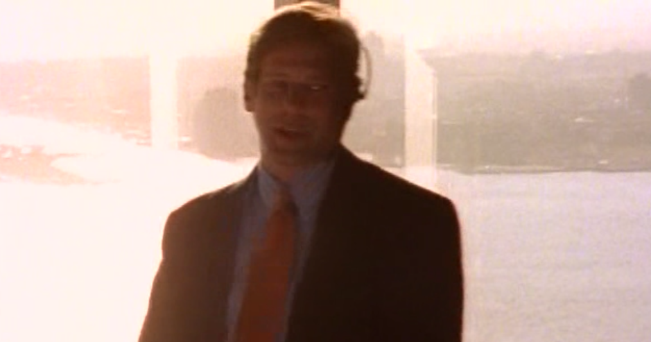 SATC LATINO: Tim (Scott Bryce)