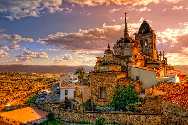 MOST AMAZING AND SPECTACULAR PLACES: BADAJOZ, SPAIN
