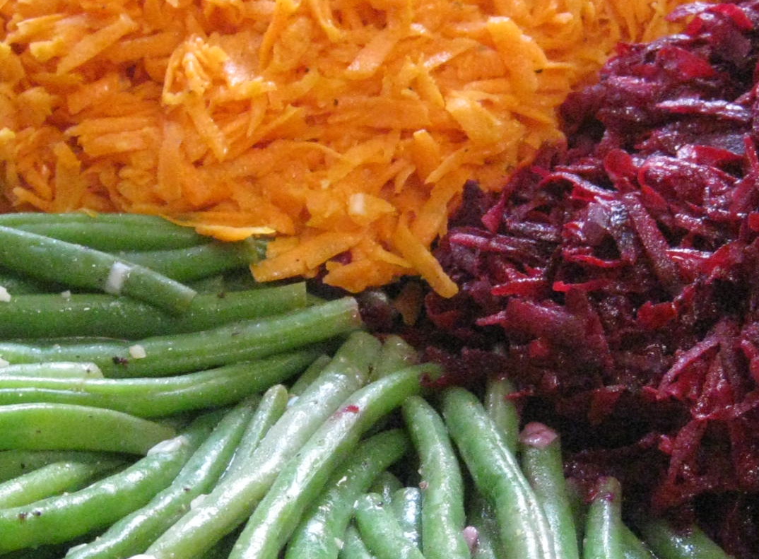 Flavors of the Sun: Tri-Colored Vegetable Salad with Mustard Vinaigrette