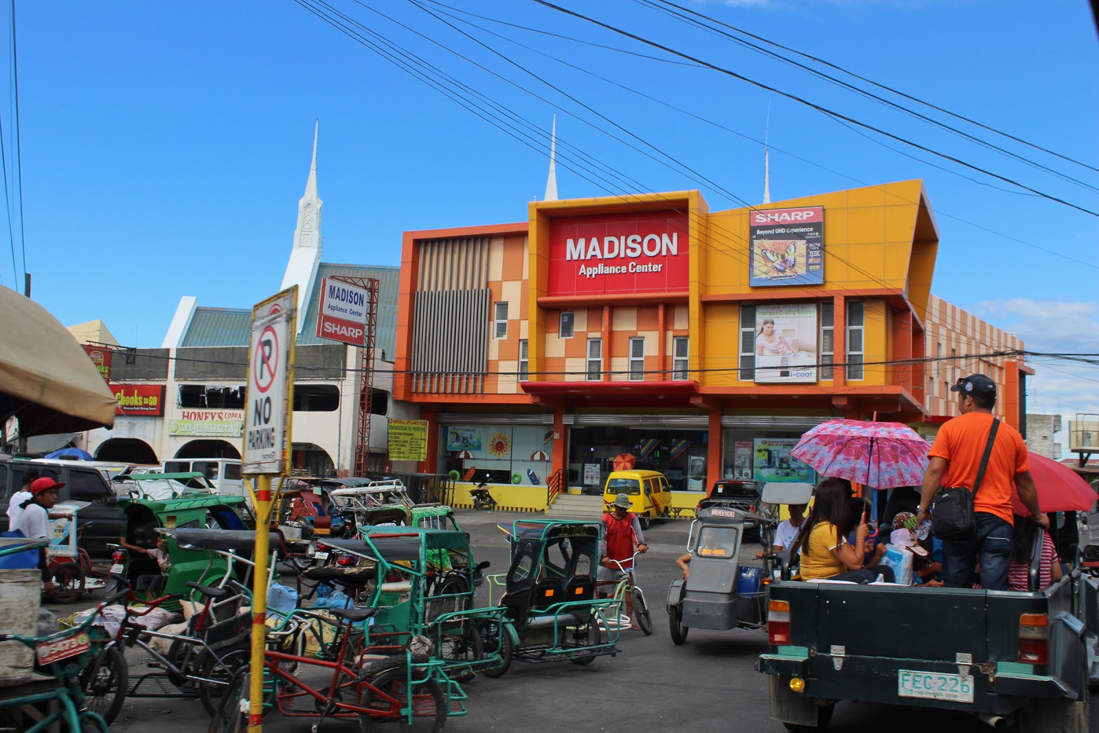 View on the Street of Iloilo City | My Story
