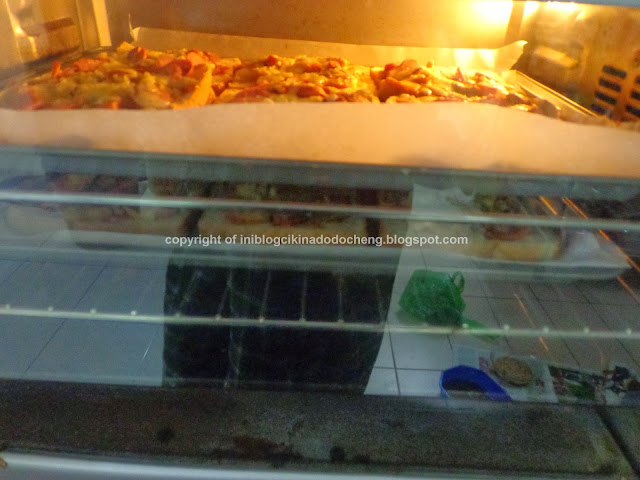 blog cik ina do do cheng: Cara membuat pizza yang mudah dan sedap ...