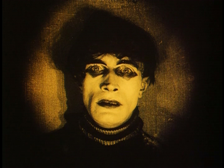 BLACK HOLE REVIEWS: THE CABINET OF DR CALIGARI (1920) - fundamental horror