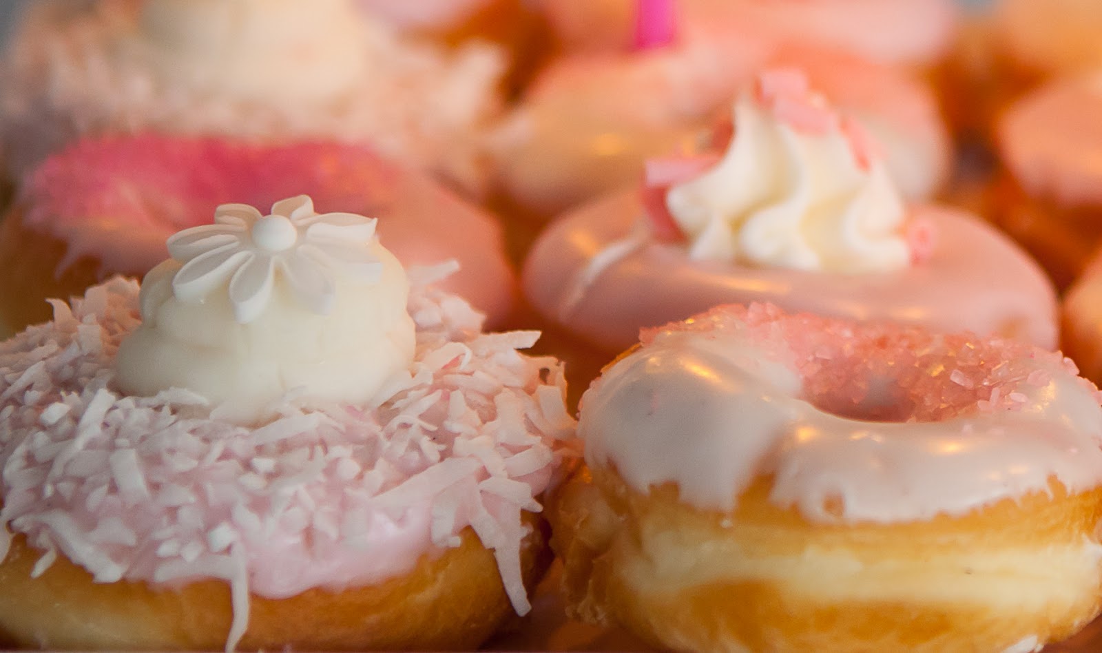 knot it: New Craze: Donuts