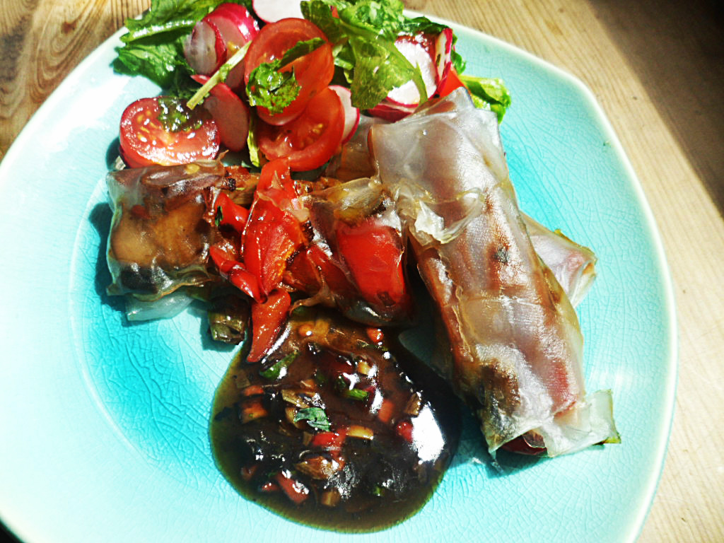 ♥ Deerly Beloved Bakery ♥: Stuffed Rice Wrapper Rolls With a Sweet ...