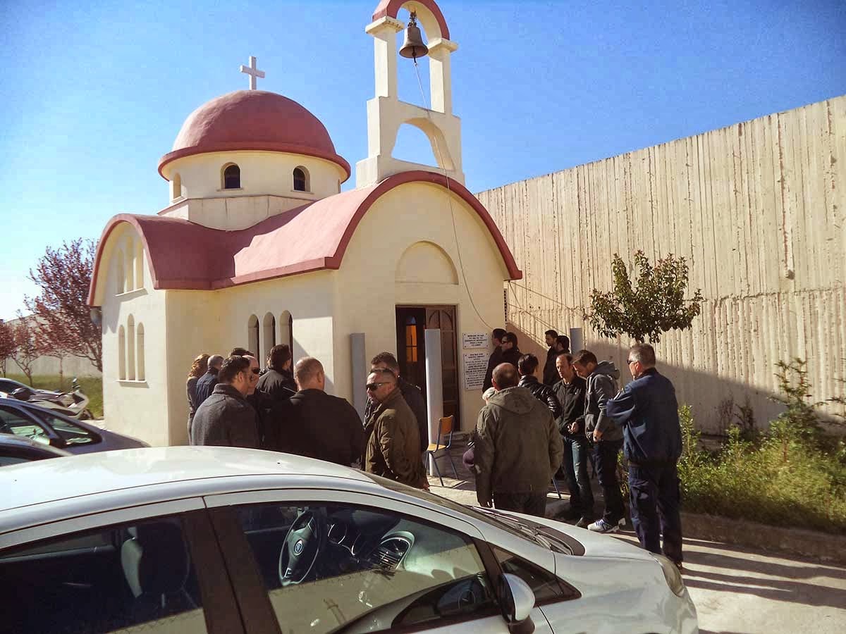 ΓΛΙΤΩΣΑΝ ΑΠΟ ΤΑ ΠΥΡΑ ΤΩΝ ΚΑΚΟΠΟΙΩΝ... ΚΑΙ ΠΗΓΑΝ ΣΗΜΕΡΑ ΝΑ ΑΝΑΨΟΥΝ ΕΝΑ ...