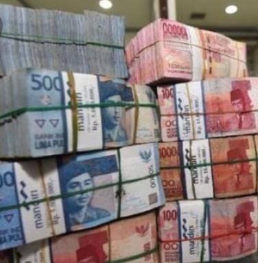Tips Ubah Uang Ratusan Ribu Menjadi Jutaan Rupiah - BISNIS