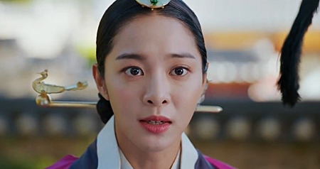 Campus Connection: “Mr. Queen” synopsis by episode (Eps. 1-20, no spoilers)