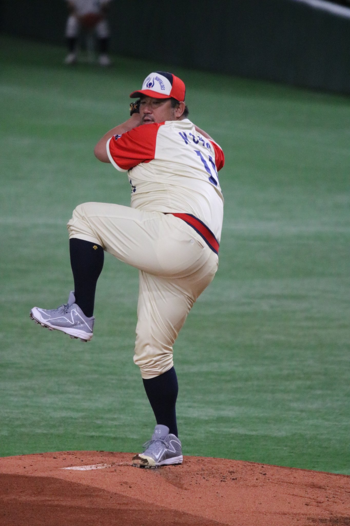 Japanese Baseball Cards: Recent Japanese Hideo Nomo Card?