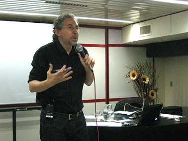 Arena Política: 1/05/11 - 8/05/11