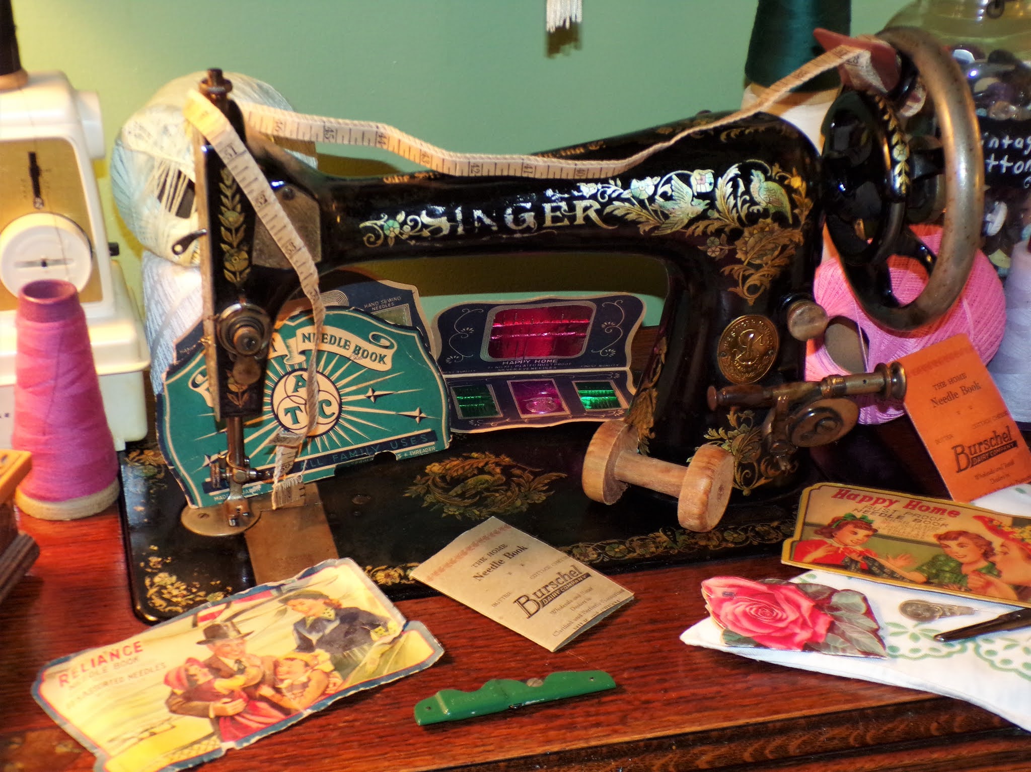 DEBBIE-DABBLE BLOG: Vintage Sewing Display in my Craft Room