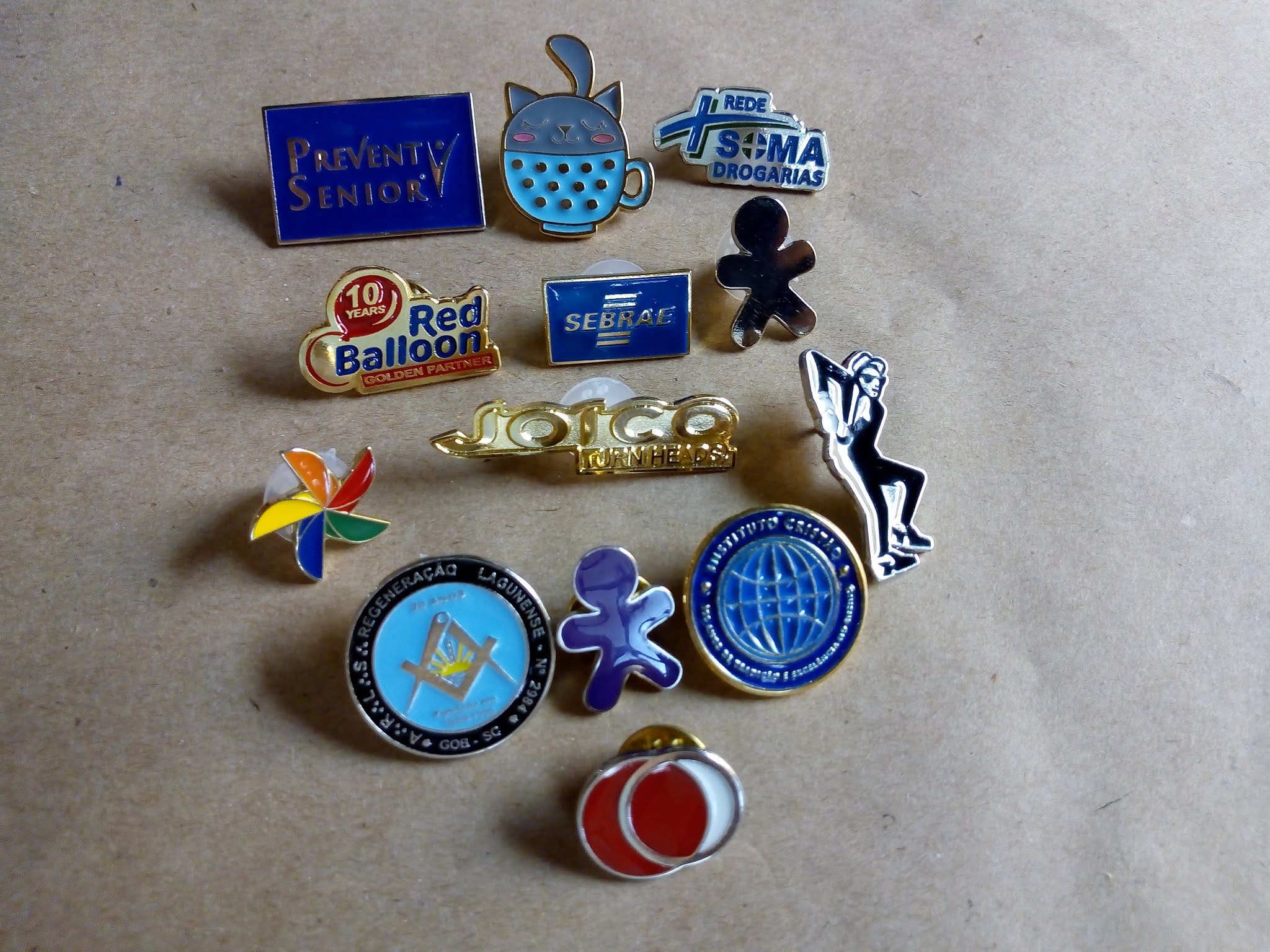 Ateliê Yin Yang - Bottons Personalizados: Modelos de Bottons Personalizados