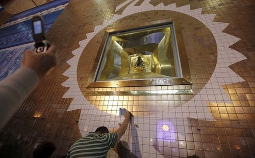 Just Watching the Wheels Go Round: Enter the Matrix Kali?