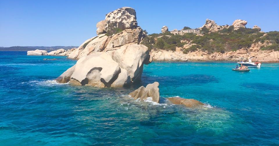 Spargi e Budelli nell'arcipelago della Maddalena