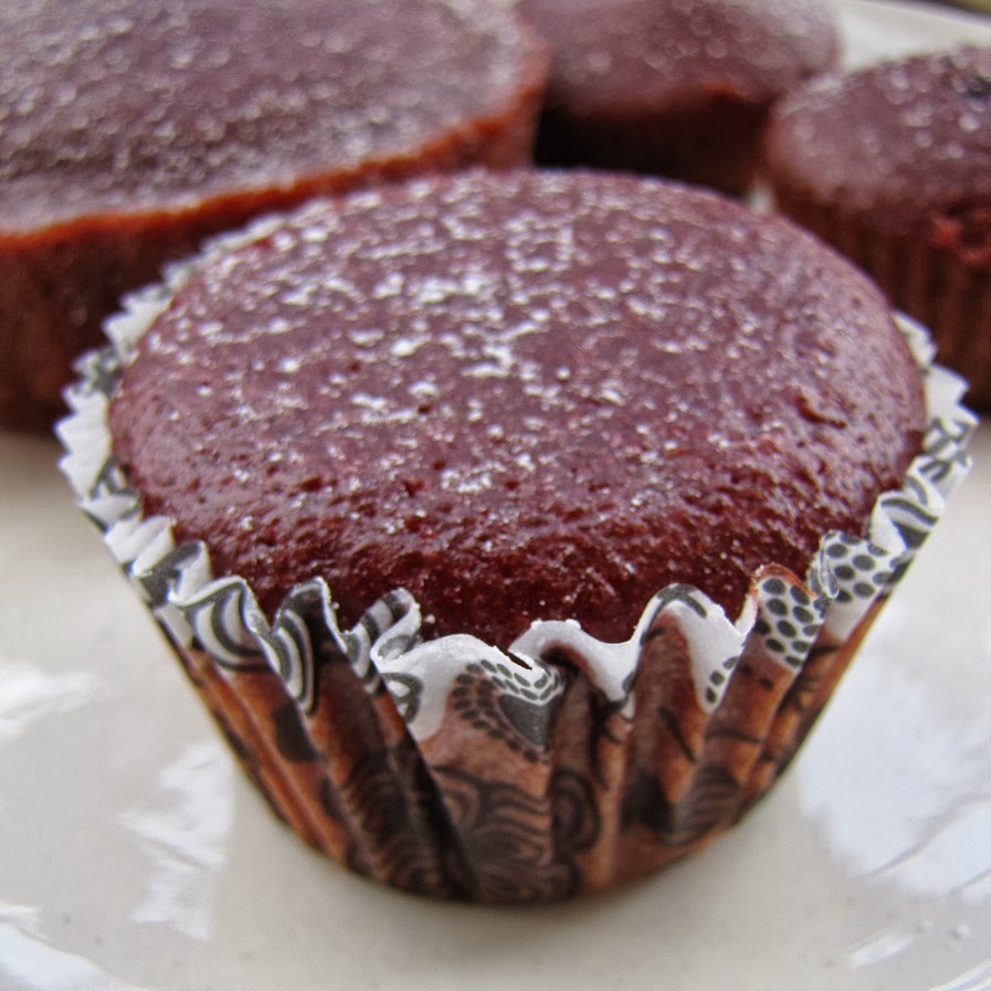 Super Yummy Recipes: Eggless and Natural Velvet Beet Cake