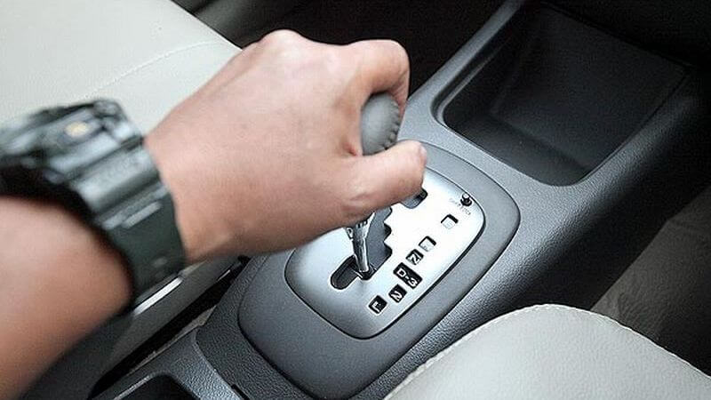 Tips for Parallel Parking for Matic Cars and How to Use the Shift Lock ...