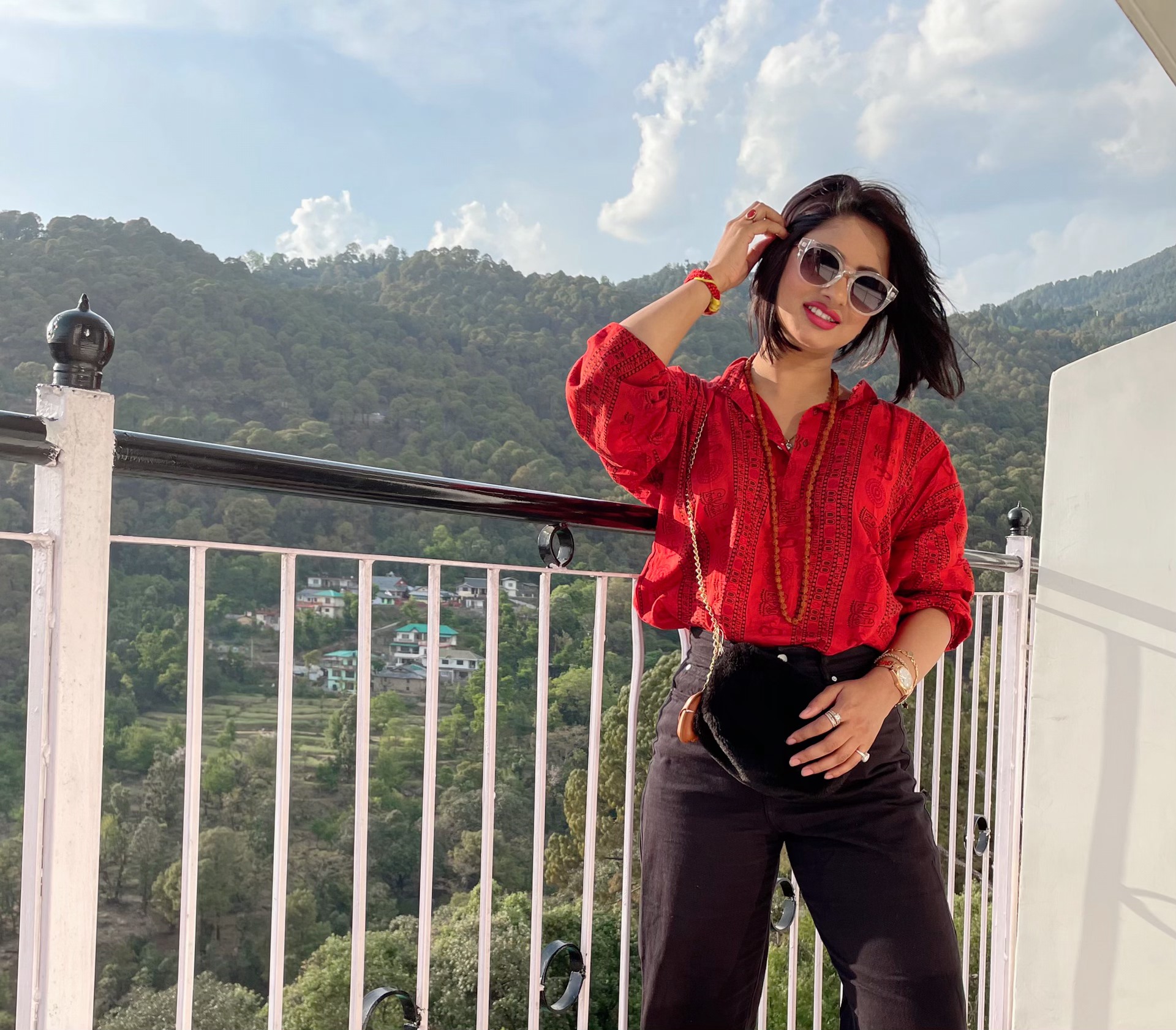 Fabulous indian DJ Gouri Sharma latest hair cut - Village Barber Stories