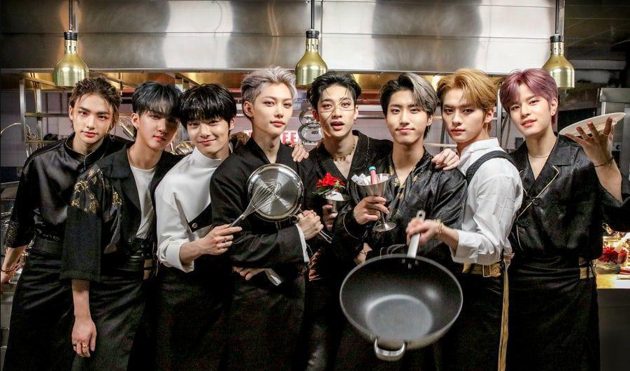 Stray Kids "神메뉴'' God's Menu - Türkçe Okunuş - Kpop