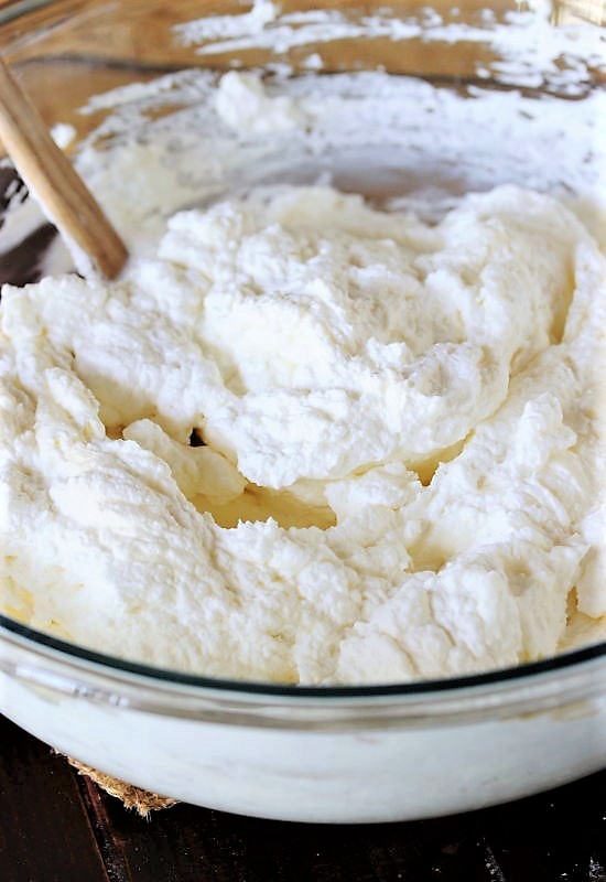 No-Bake Strawberry Yum Yum | The Kitchen is My Playground