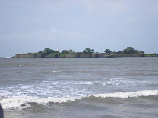 Forts of Maharashtra: Alibag / Kulaba Fort