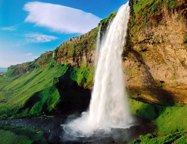 Amazing Photos of Most Beautiful Waterfalls in The World ~ Hampix