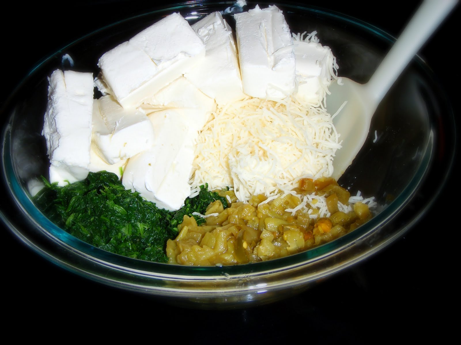 Small Town Life: {Spicy} Cheesy Spin Dip