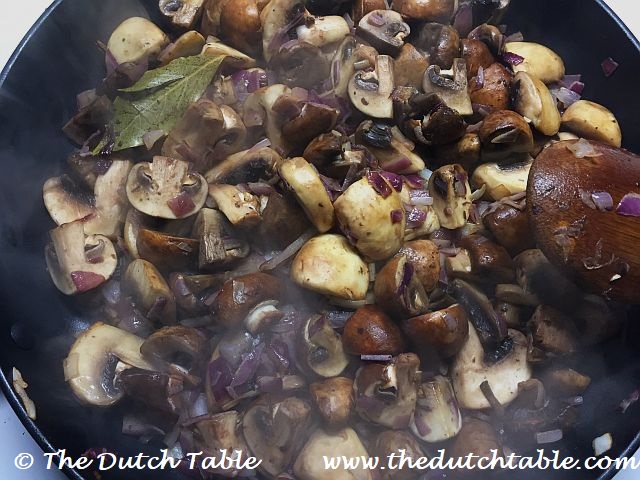 The Dutch Table: Champignonragout met rijst