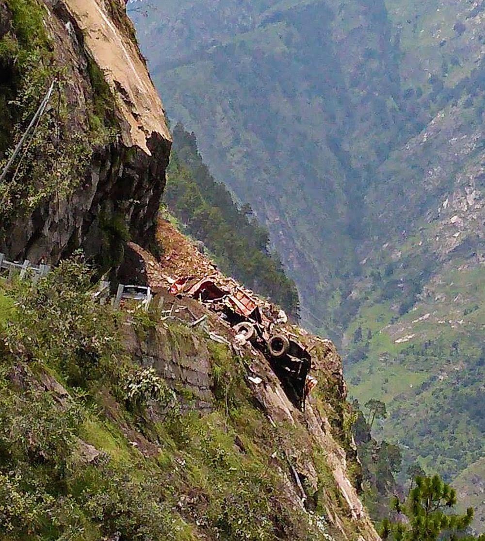 Indian Roadie: Landslide at Nigulsari, Kinnaur, HP on 2021-08-11. HRTC ...