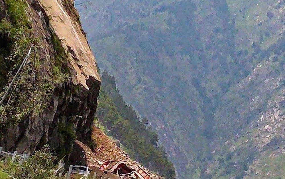 Indian Roadie: Landslide at Nigulsari, Kinnaur, HP on 2021-08-11. HRTC ...