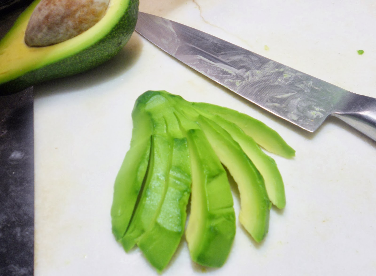 How -to 19: Fan an Avocado