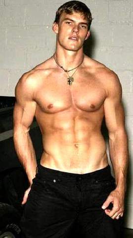 The Last Reel: Alan Ritchson Is Raphael For "Ninja Turtles"