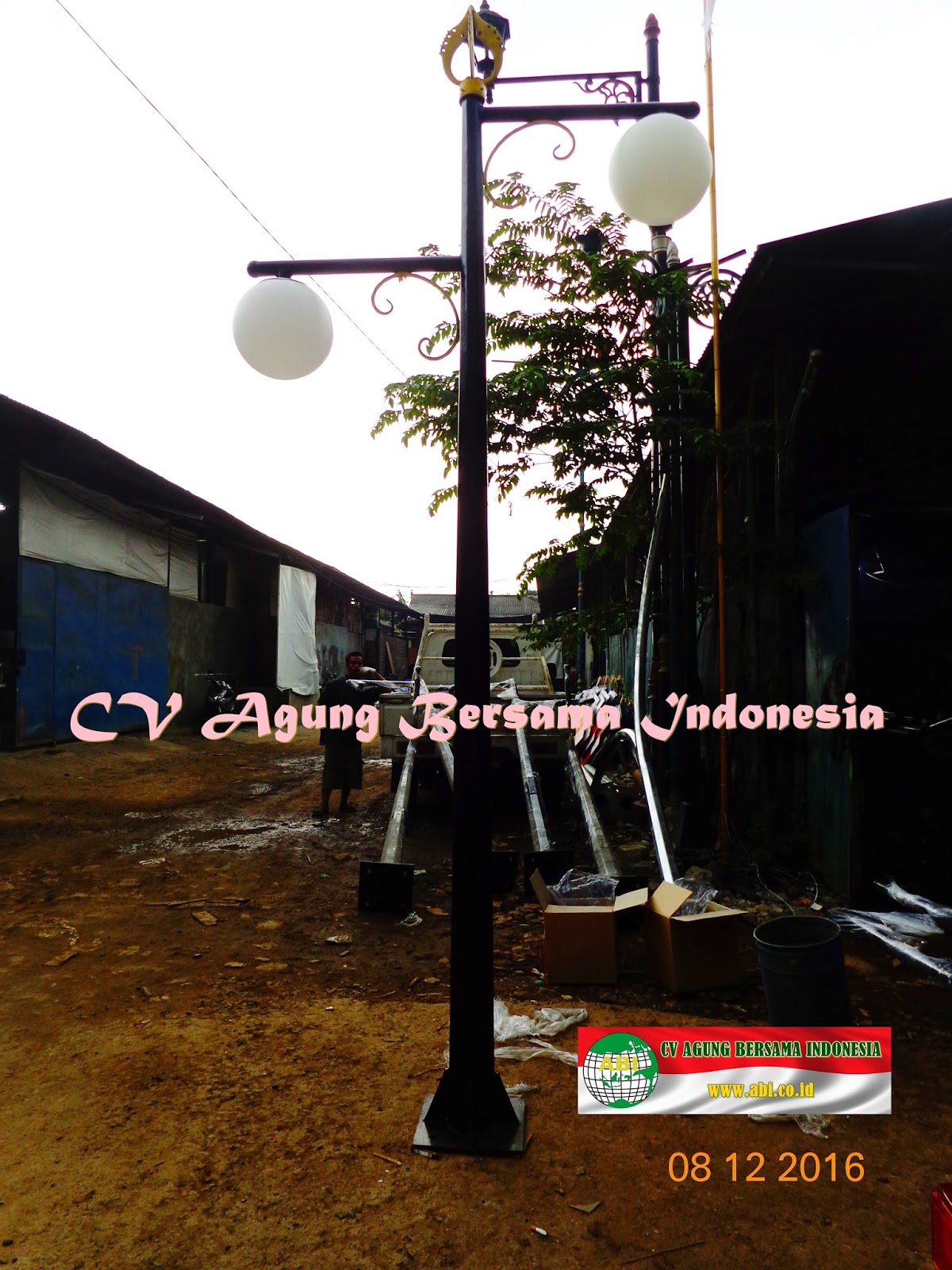 Tiang Lampu Taman Jalan - Tiang Lampu Taman PJU Antik