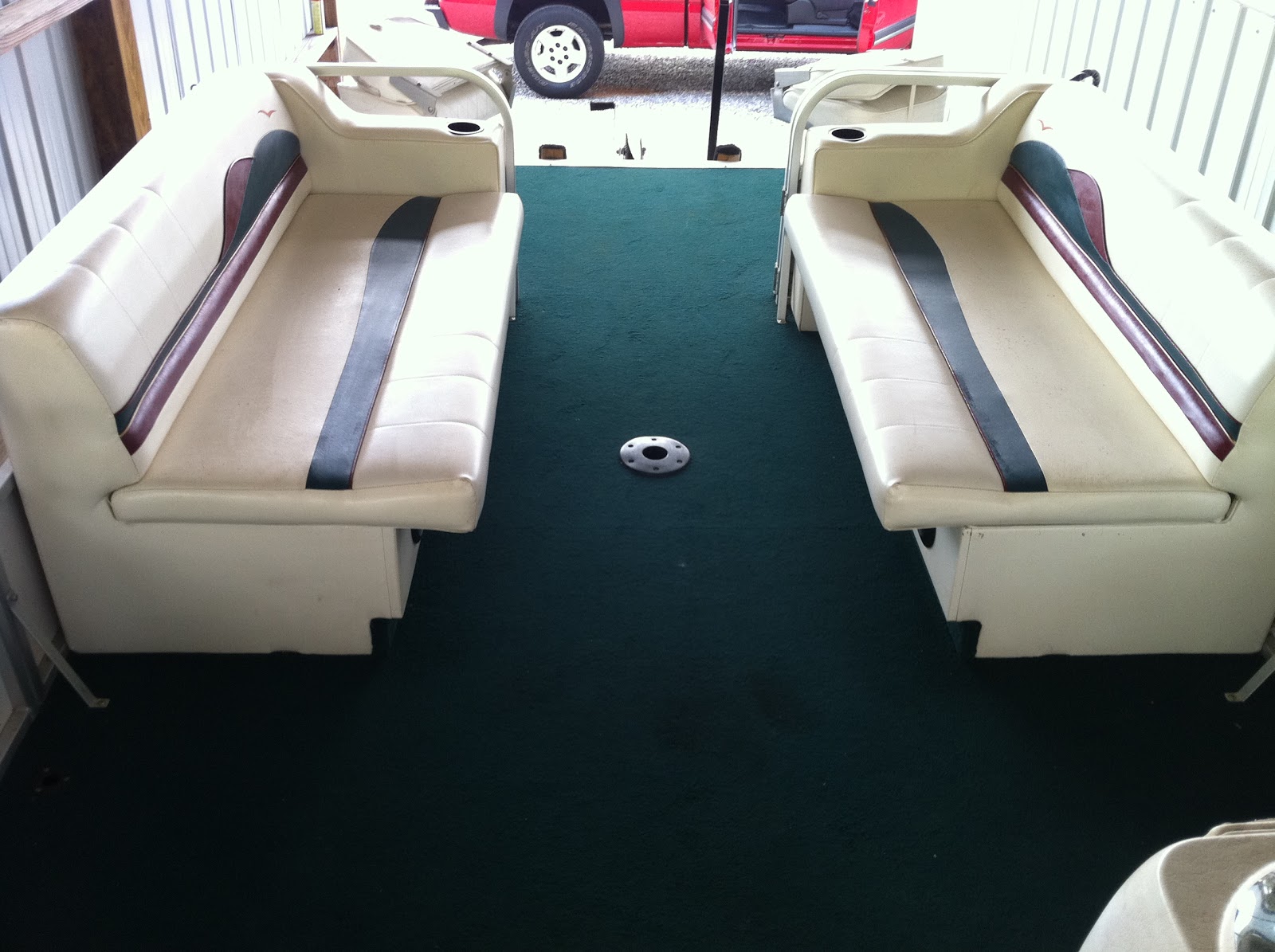 1998 Monark 24' Pontoon Boat: 1998 Monark 24' Pontoon Boat