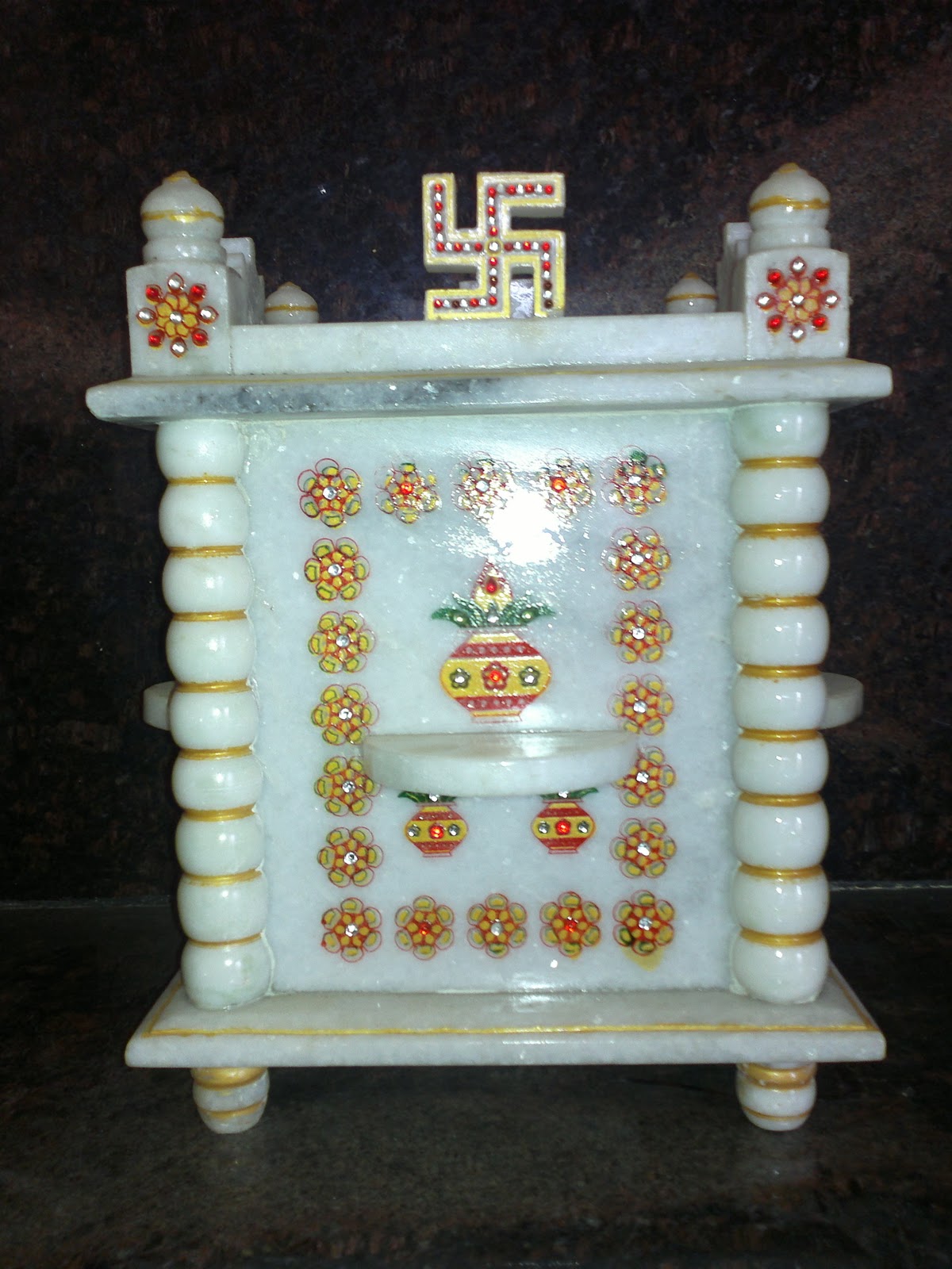 HARI OM MARBLES AND GRANITES: TULSI POT'S / KUNDA'S WITH PAINTINGS AND ...